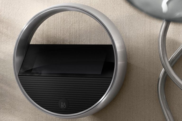 Bang & Olufsen Beoremote Halo - Elegant universal solution for the Bang ...