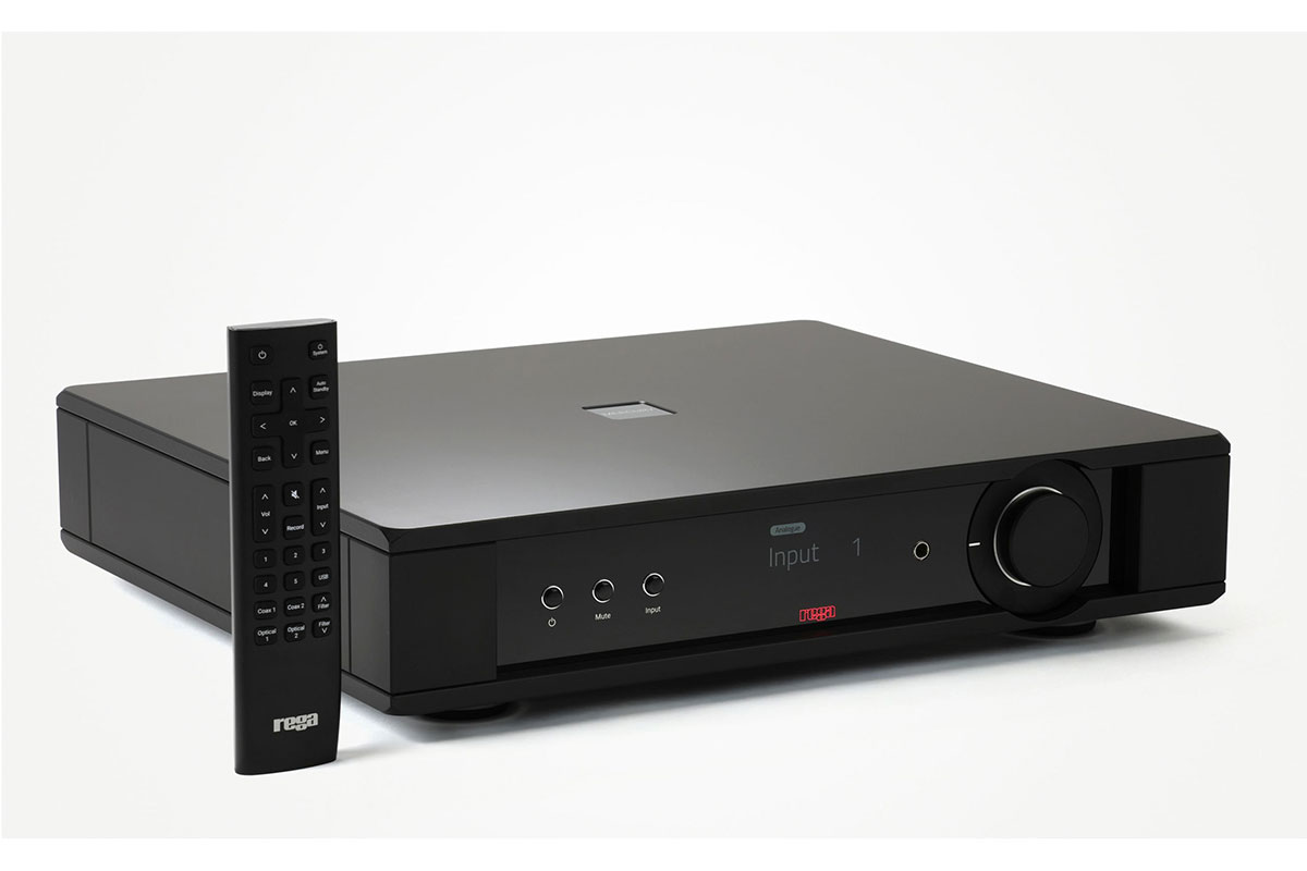 Rega Mercury & Rega Solis: Reference-Class Pre- and Power Amplifier System | HiFi BLOG